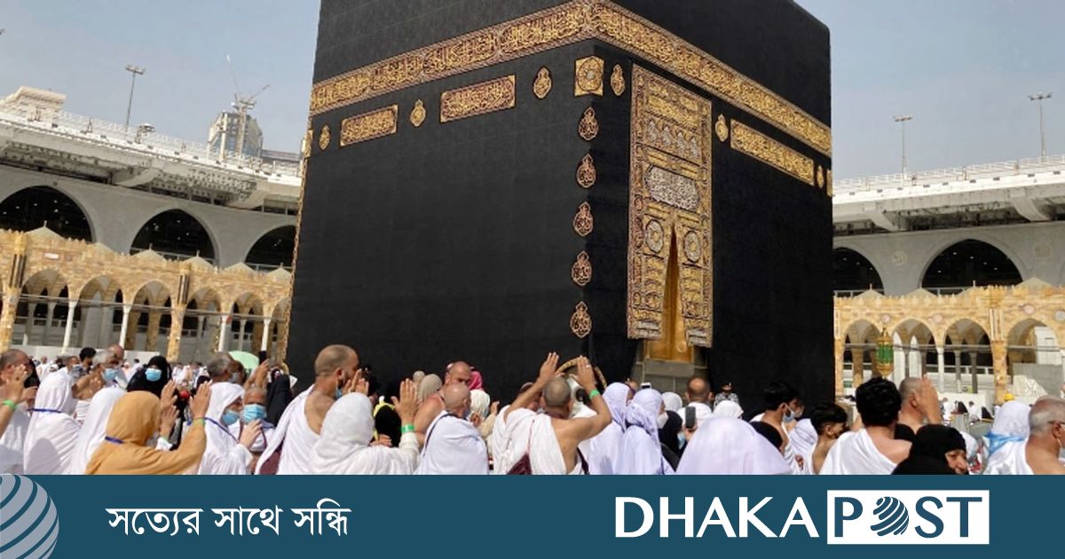 ‘লাব্বাইক’ ধ্বনিতে মুখরিত মিনা