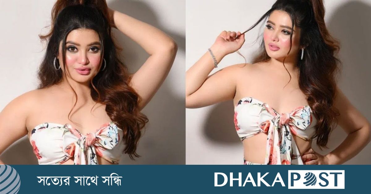 ব়্যাম্পে হেঁটে বডি শেমিংয়ের শিকার এনা
