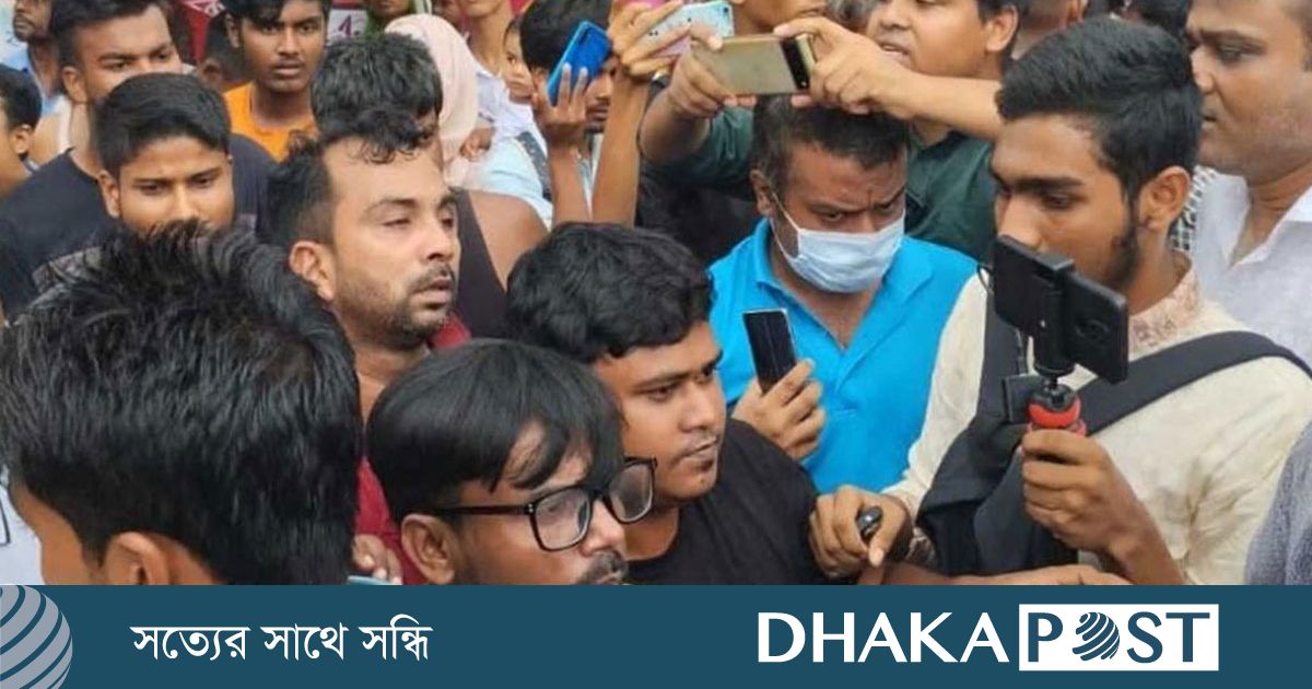 প্রচারণায় বাধা, অভিযোগ নিয়ে রিটার্নিং কর্মকর্তার কাছে হিরো আলম