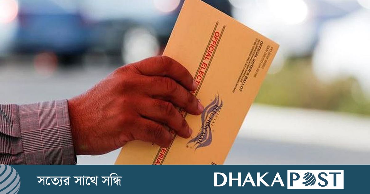 এবার পোস্টাল ব্যালটের মাধ্যমে ভোট দিতে পারবেন প্রবাসীরা