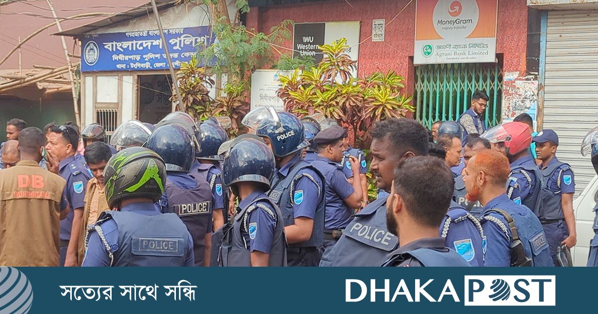 পুলিশ পাহাড়ায় তদন্ত কেন্দ্র ছাড়লেন দিঘীরপাড়ের ইনচার্জ