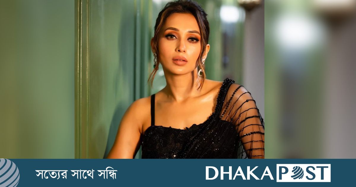 স্বাধীনতা দিবসে মিমির প্রশ্ন, আমরা সত্যি স্বাধীন তো?