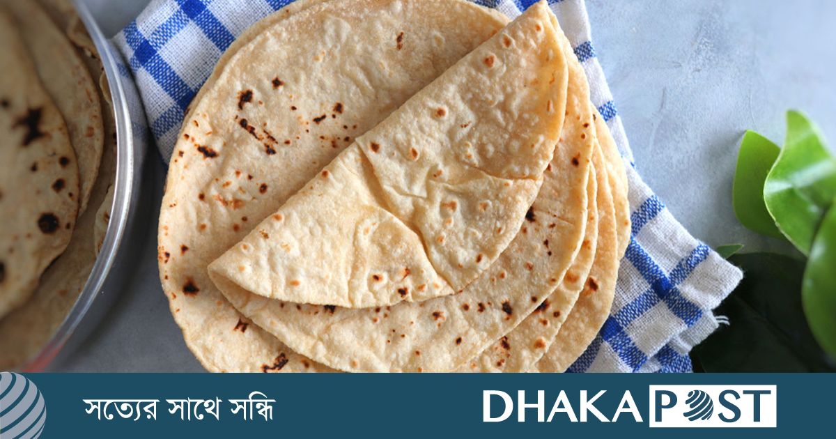রুটির পুষ্টিগুণ বাড়াতে যে ৪ উপকরণ মেশাবেন