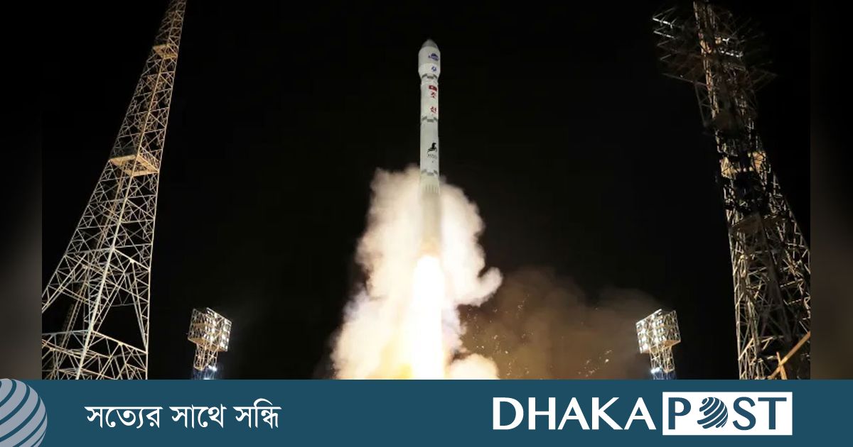 মাঝ আকাশে রকেট বিস্ফোরণ, স্যাটেলাইট উৎক্ষেপণে ব্যর্থ উত্তর কোরিয়া