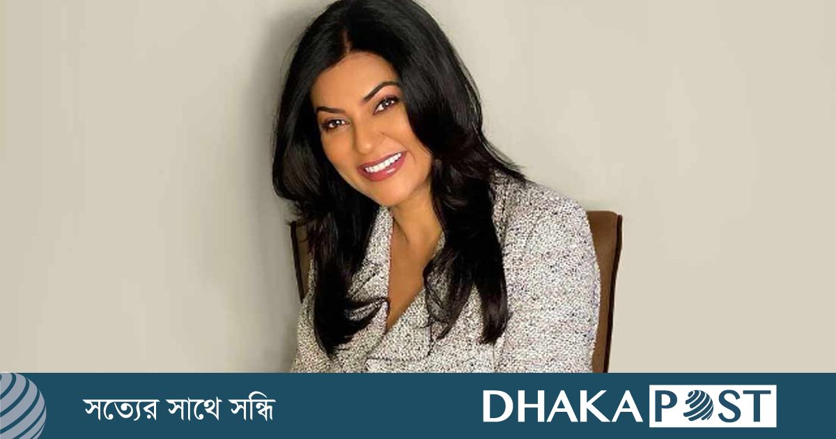 পূজায় ভিন্ন লুকে ধরা দিলেন সুস্মিতা সেন