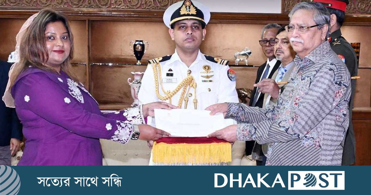 রাষ্ট্রপতির কাছে মালদ্বীপের হাইকমিশনারের পরিচয়পত্র পেশ