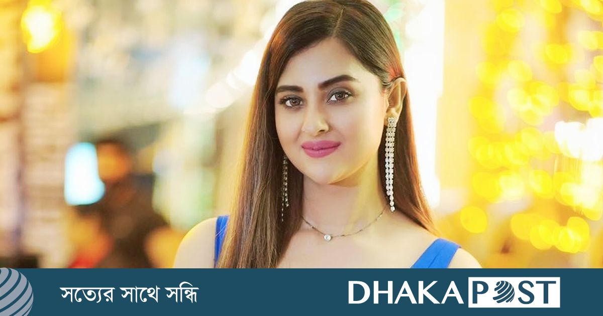 ইন্ডাস্ট্রিতে নতুন পথ তৈরির চেষ্টা করছি : বুবলী