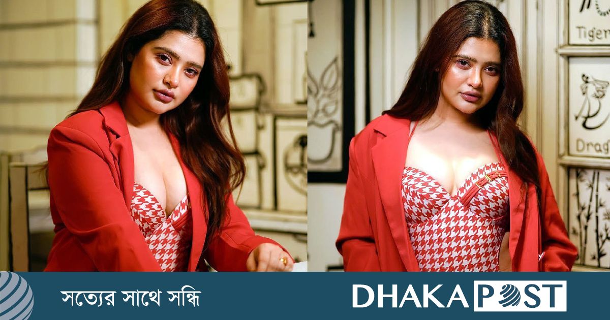 খোলামেলা ভিডিওতে উত্তাপ ছড়ালেন এনা সাহা