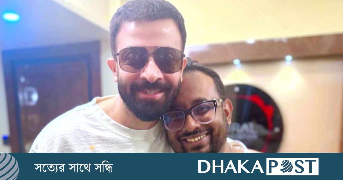 রাফী বললেন, গুজব থেকে এক হাজার হাত দূরে থাকুন